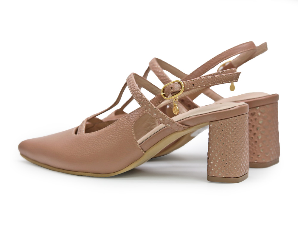 Zapatilla en cuero moca - Calzado -Patricia